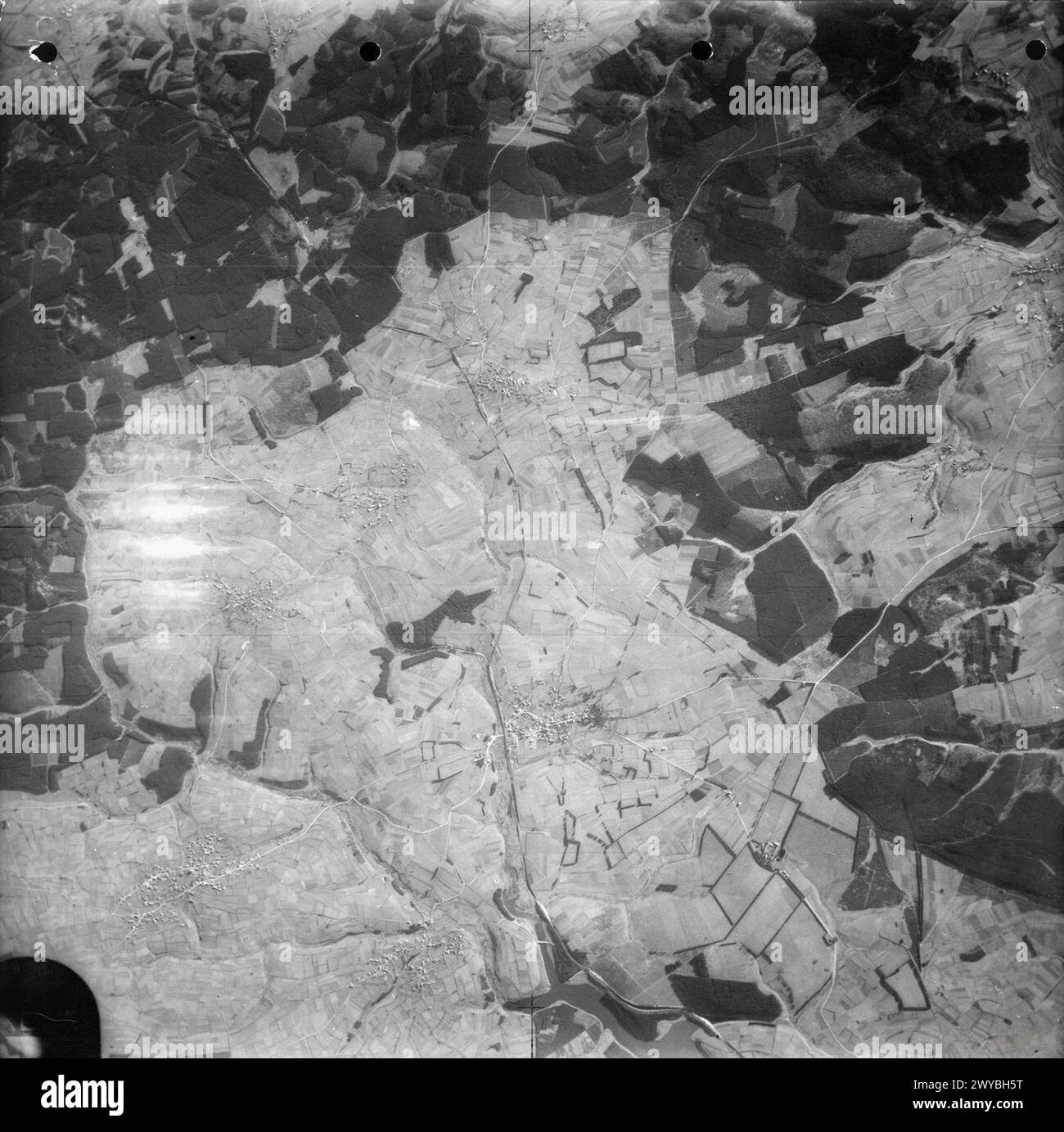 ROYAL AIR FORCE: OPERATIONS BY THE PHOTOGRAPHIC RECONNAISSANCE UNITS ...