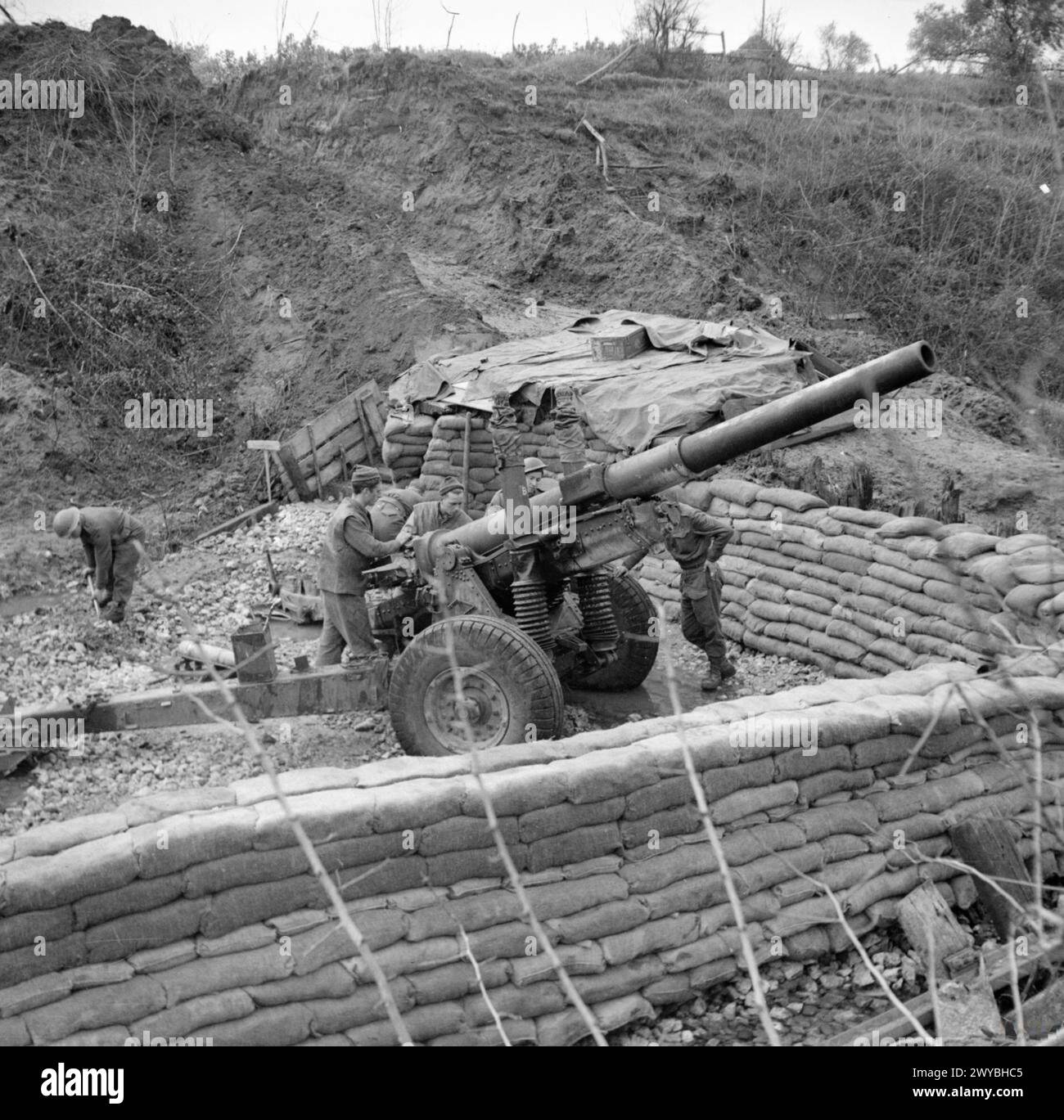 THE BRITISH ARMY IN ITALY 1944 - A 5.5-inch gun of 102nd Medium ...