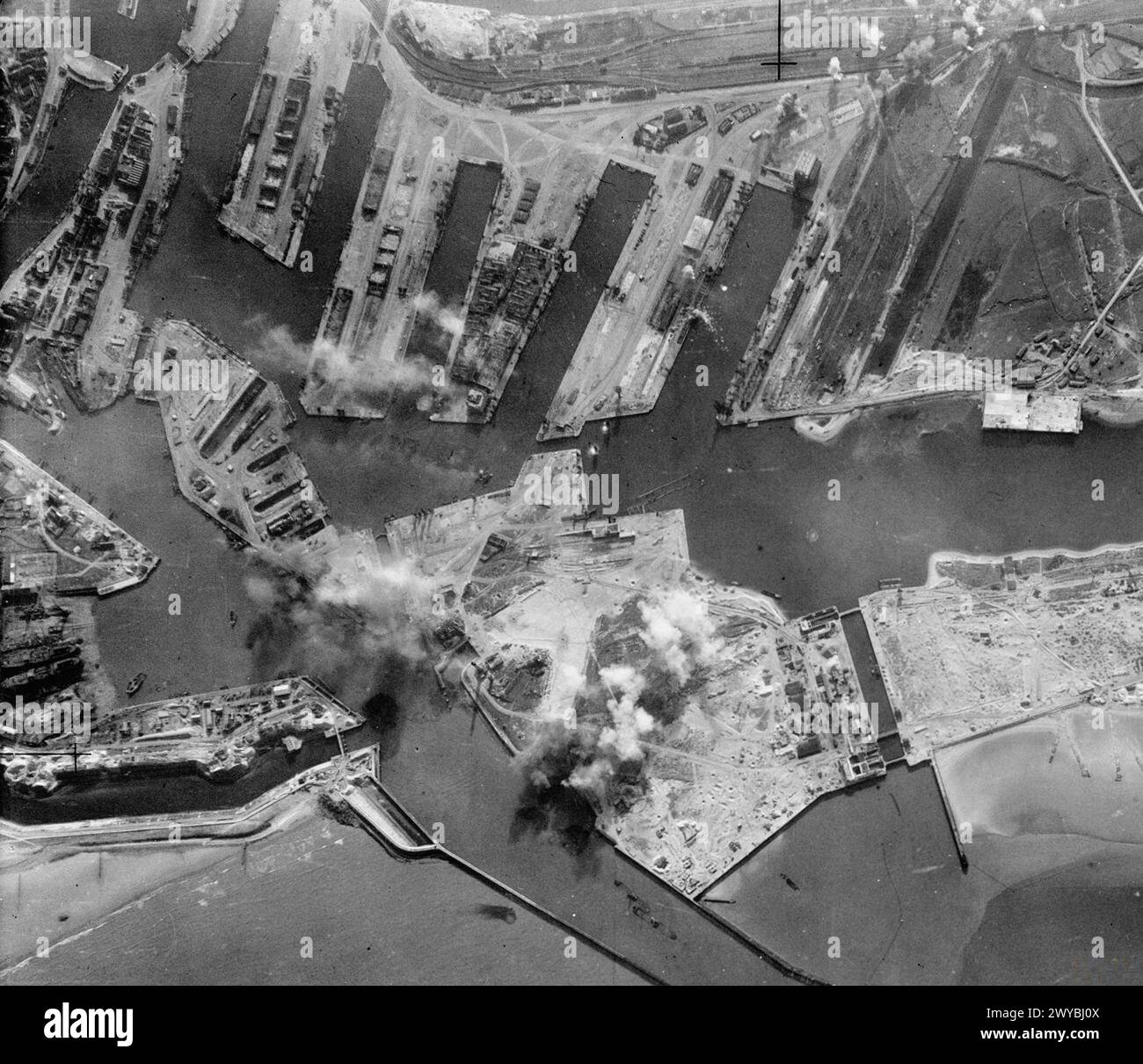 Mole attack hi-res stock photography and images - Alamy