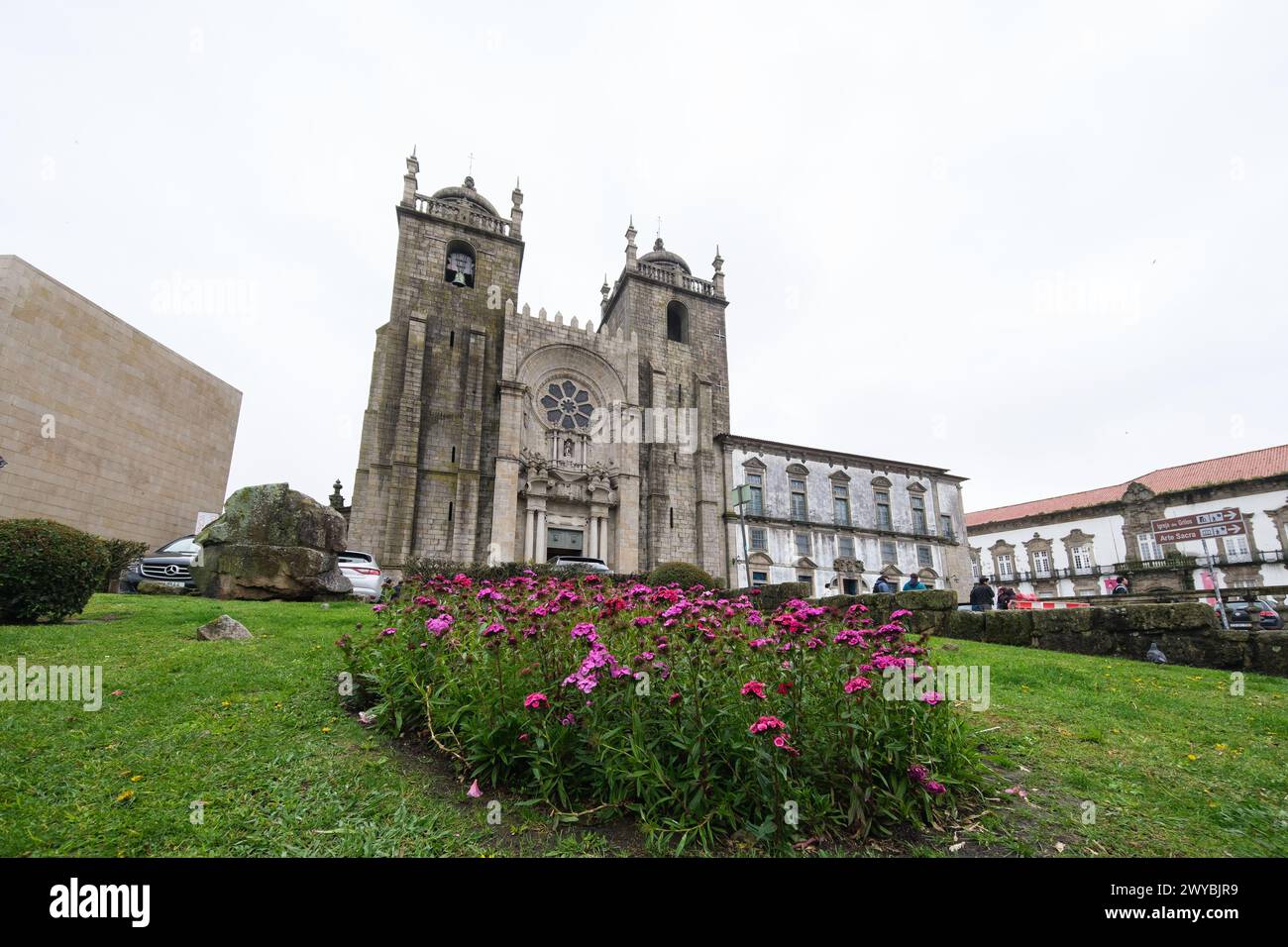 The Porto Cathedral (Sé do Porto) is a Roman Catholic church located in the historic center of ...