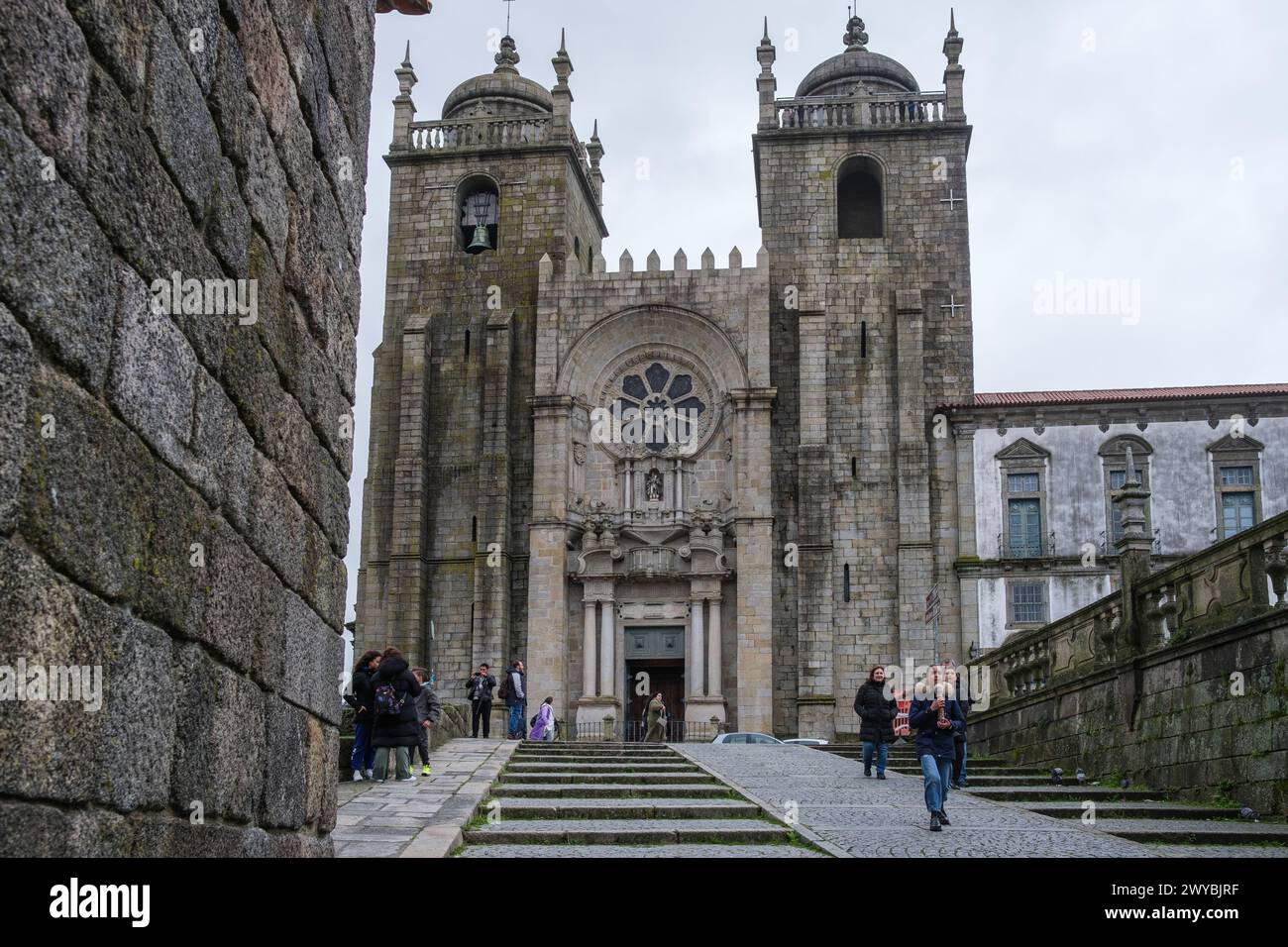 The Porto Cathedral (Sé do Porto) is a Roman Catholic church located in the historic center of ...