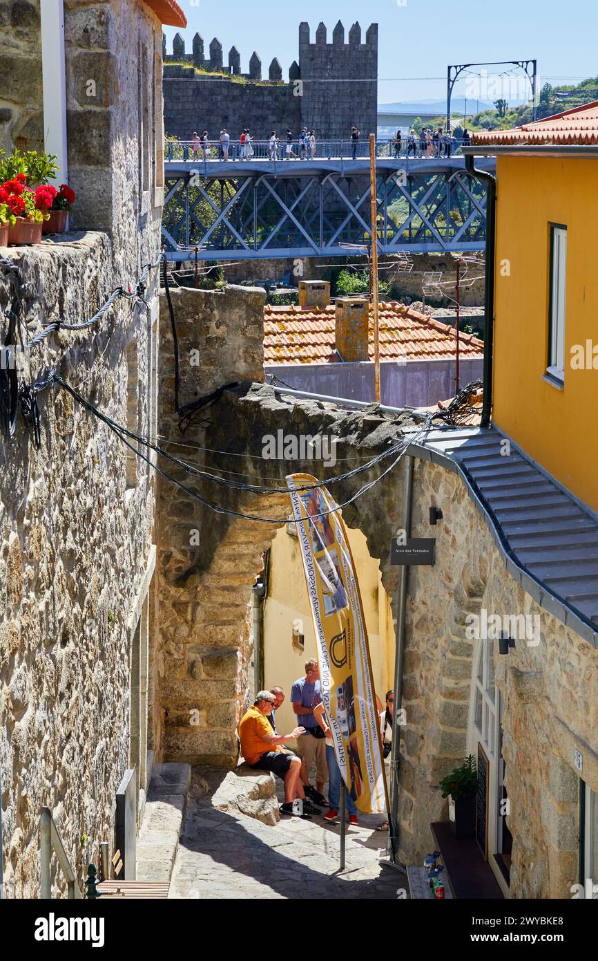 Fernandine wall porto portugal hi-res stock photography and images - Alamy