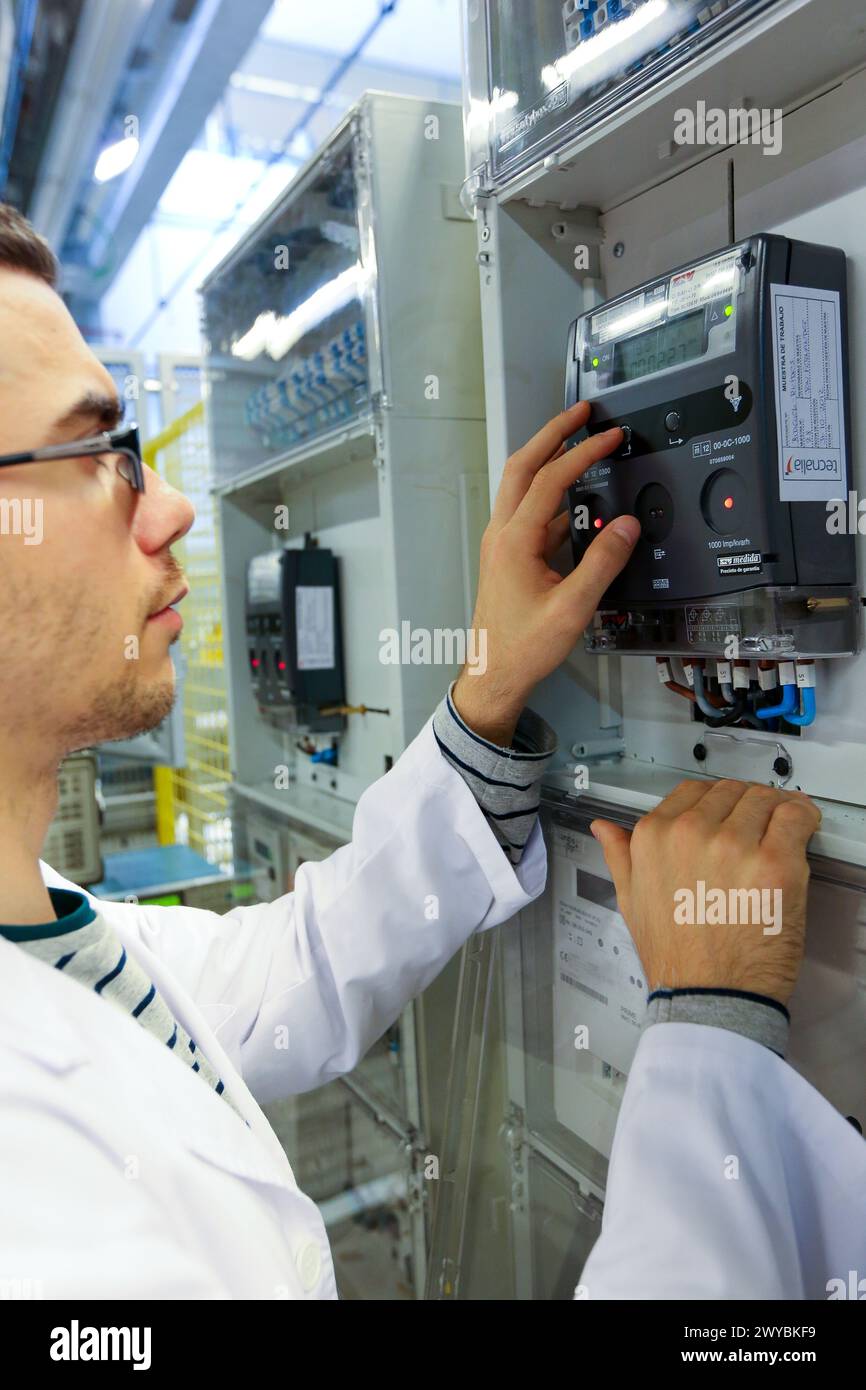 Researcher. Electrical Cabinet Performance Counters. Low Voltage Micro ...