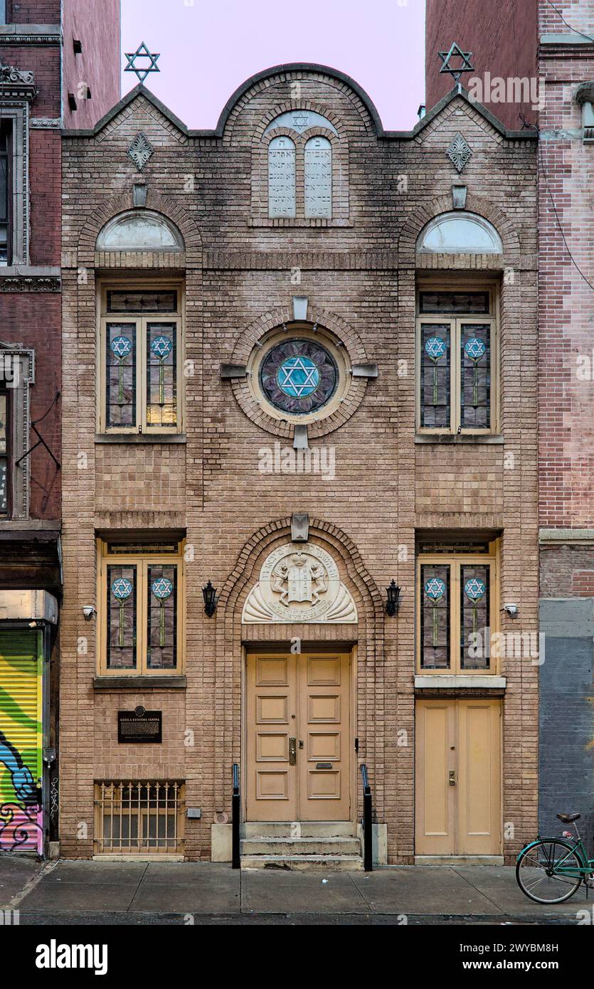 New York, NY - Oct 14, 2023: Entrance to the Kehila Kedosha Janina ...