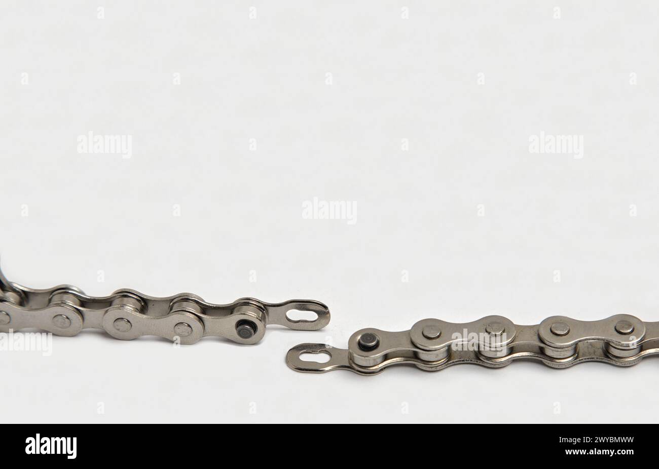 bicycle chain disconnected at the chain master link (connector pin ...