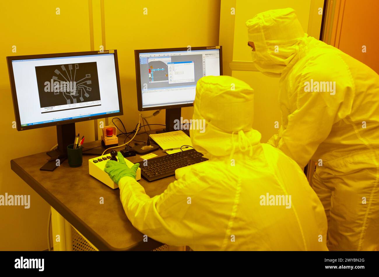 Cheking With An Electron Microscope The Results Of An E Beam Lithography Electron Beam