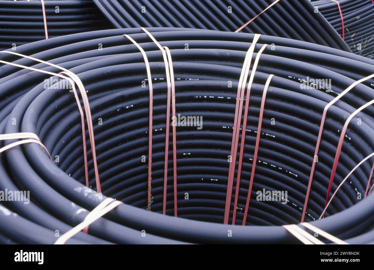 Coil of fibre optic cable hi-res stock photography and images - Alamy