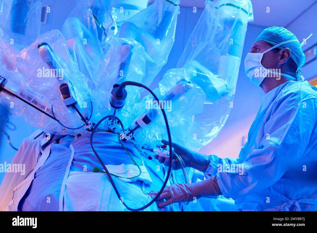 Surgical Treatment of Prostate Cancer, Radical prostatectomy, Da Vinci ...