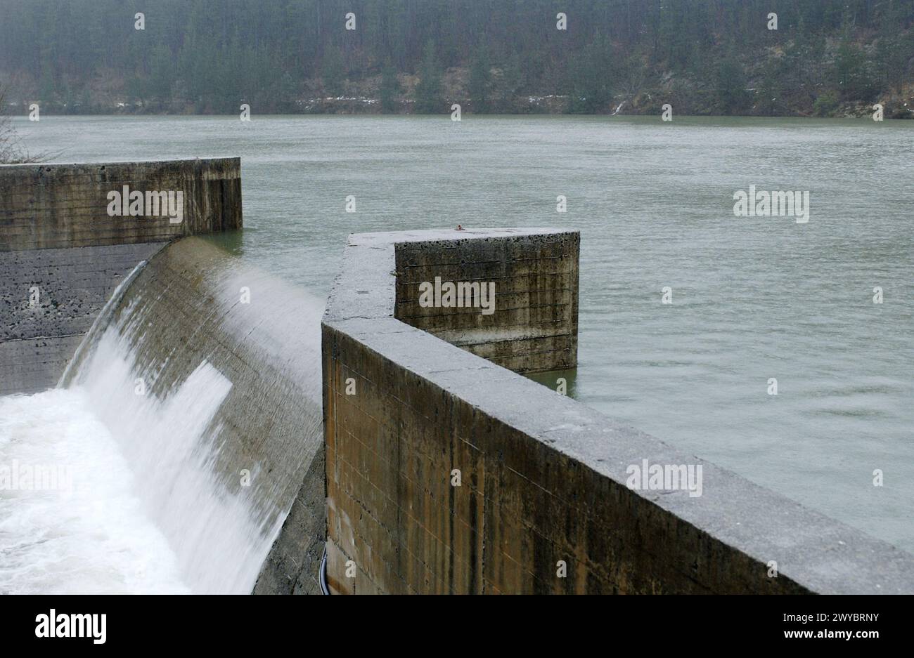 Barrendiola reservoir at Urola River. Guipúzcoa. Spain Stock Photo - Alamy
