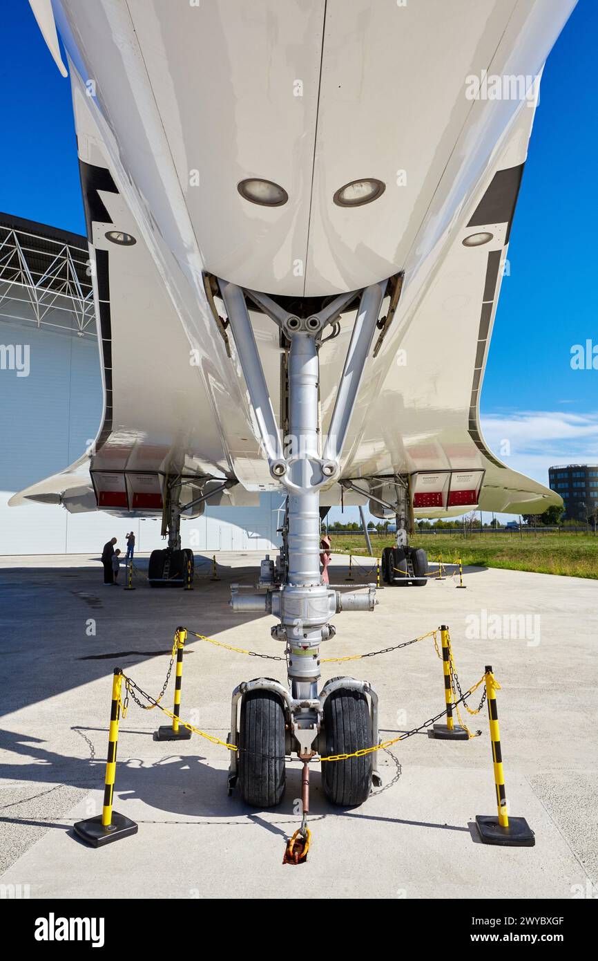 Landing gear. Concorde aircraft. Aeroscopia. Aeronautical Museum ...