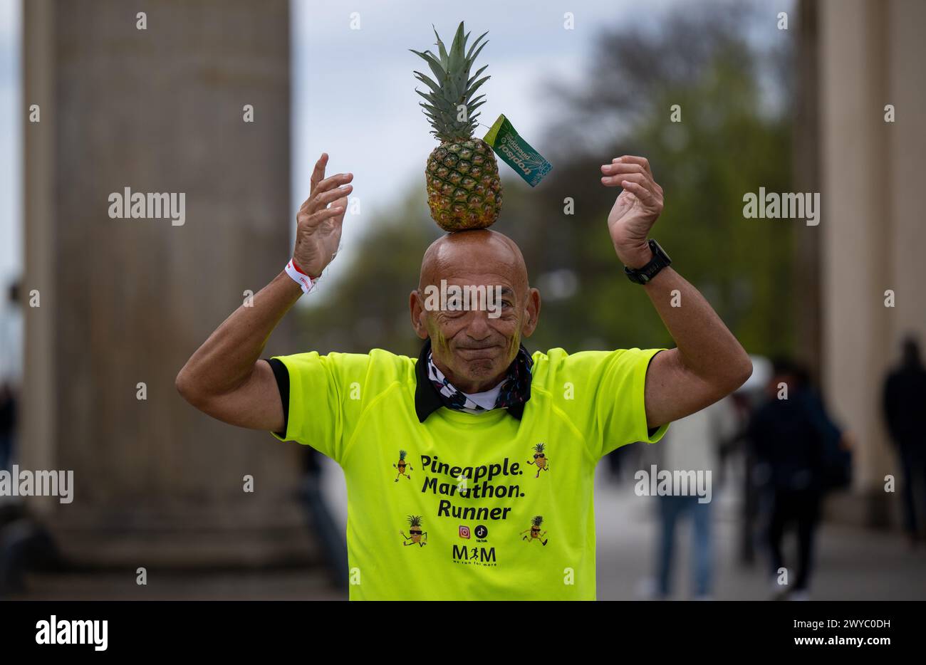 Berlin, Germany. 05th Apr, 2024. Moshe Lederfien, an Israeli marathon ...