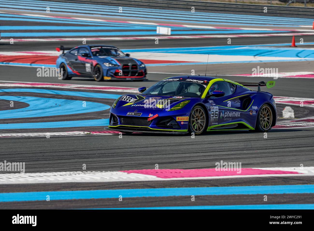 Lotus emira gt4 hi-res stock photography and images - Alamy