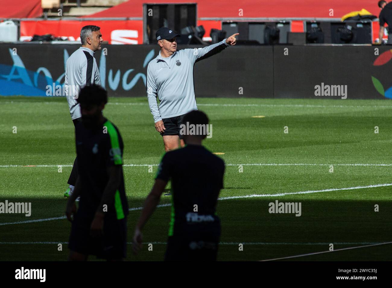 Javier Aguirre, head coach of RCD Mallorca, gestures during training ...