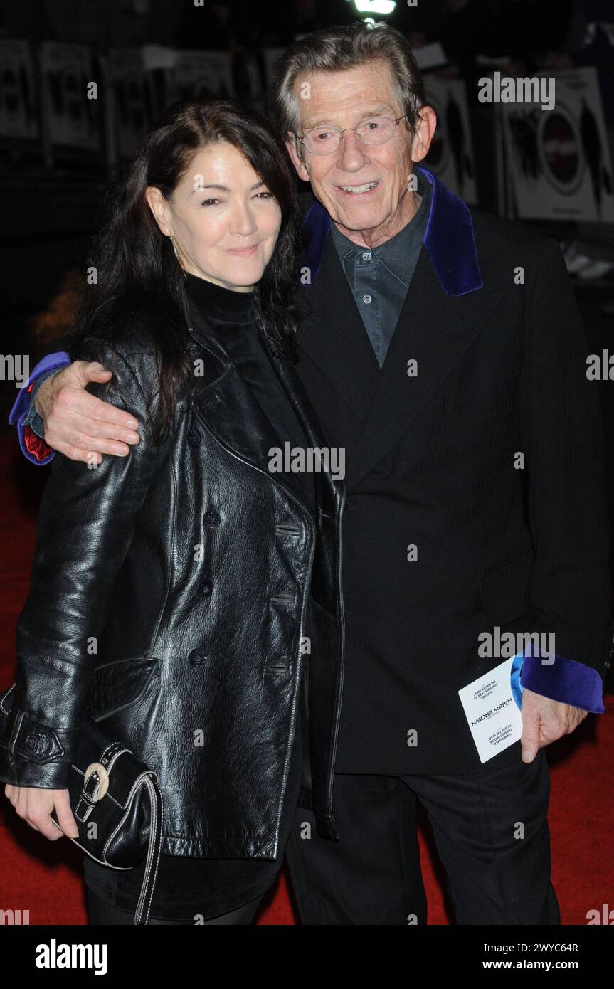 Anwen rees myers hi-res stock photography and images - Alamy