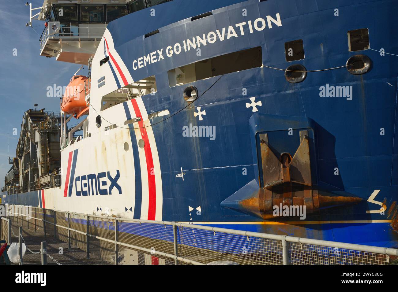 Large ship (Cemex Go Innovation) in the lock at Shoreham Harbour and ...