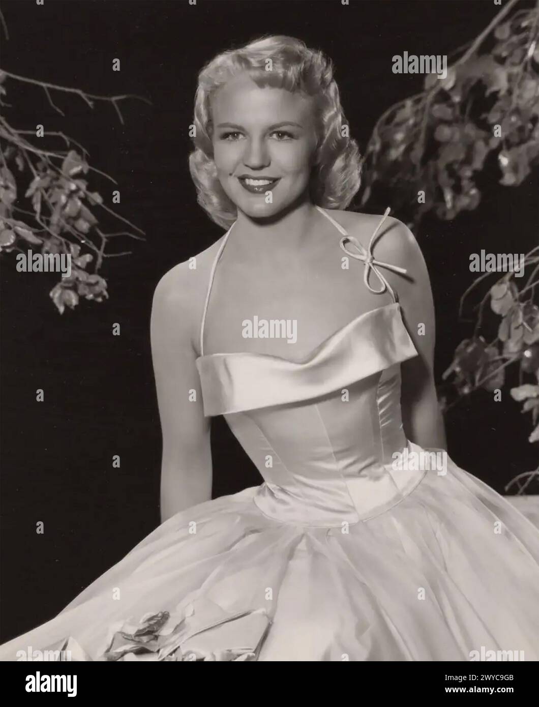 PEGGY LEE (1920-2002) American singer and film actress about 1952 Stock ...