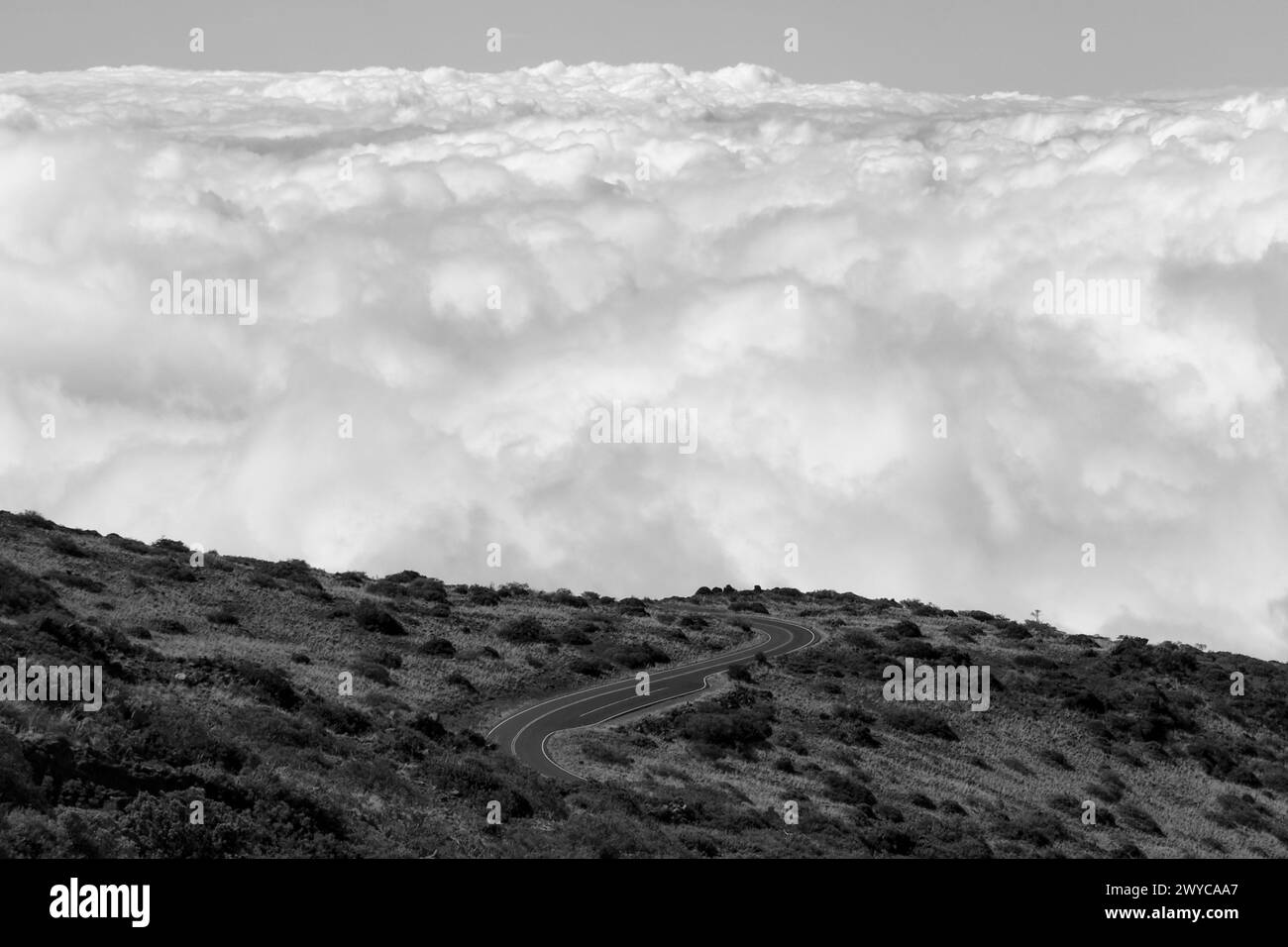 Scenic mountain road in Black and White Stock Photos & Images - Alamy
