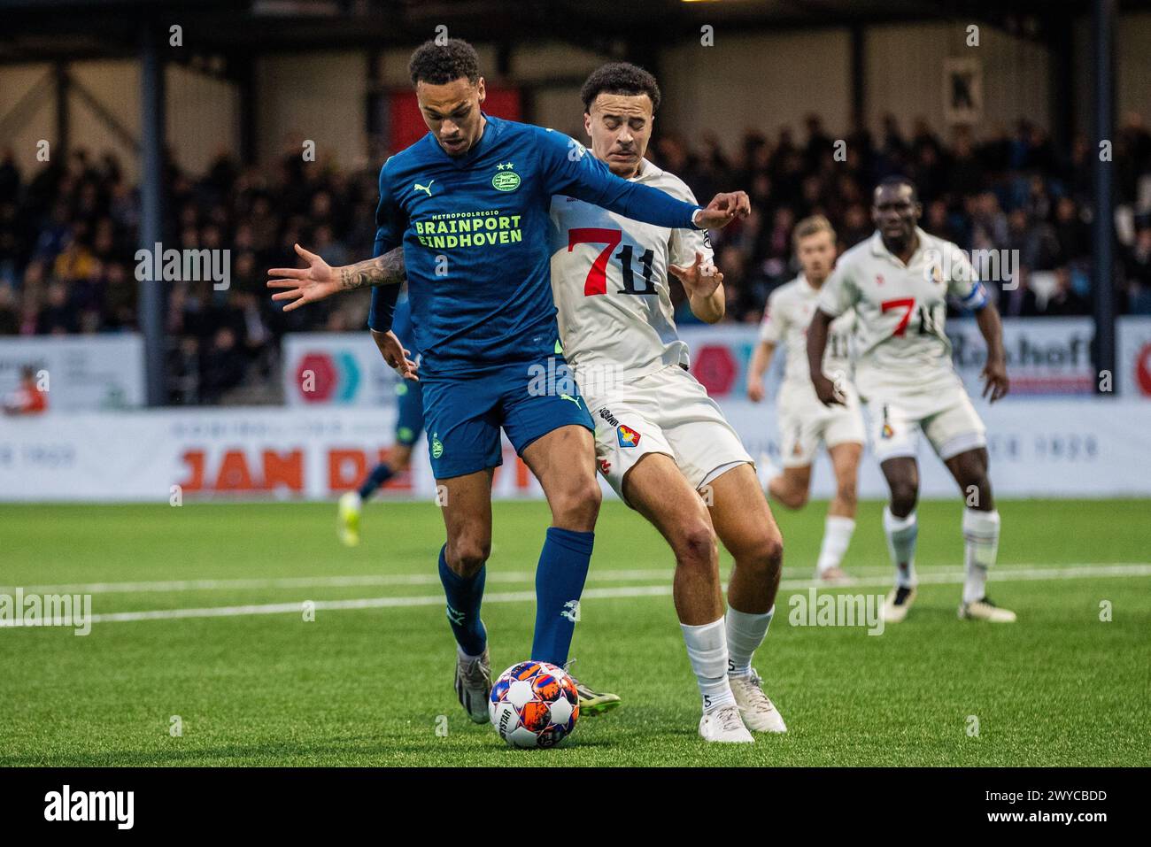 VELSEN, 05-04-2024, 711 Stadion. Dutch Football, Keuken Kampioen ...