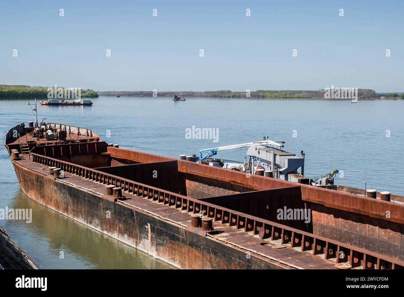 River bulk cargo vintage barge on clear sunny day Stock Photo - Alamy