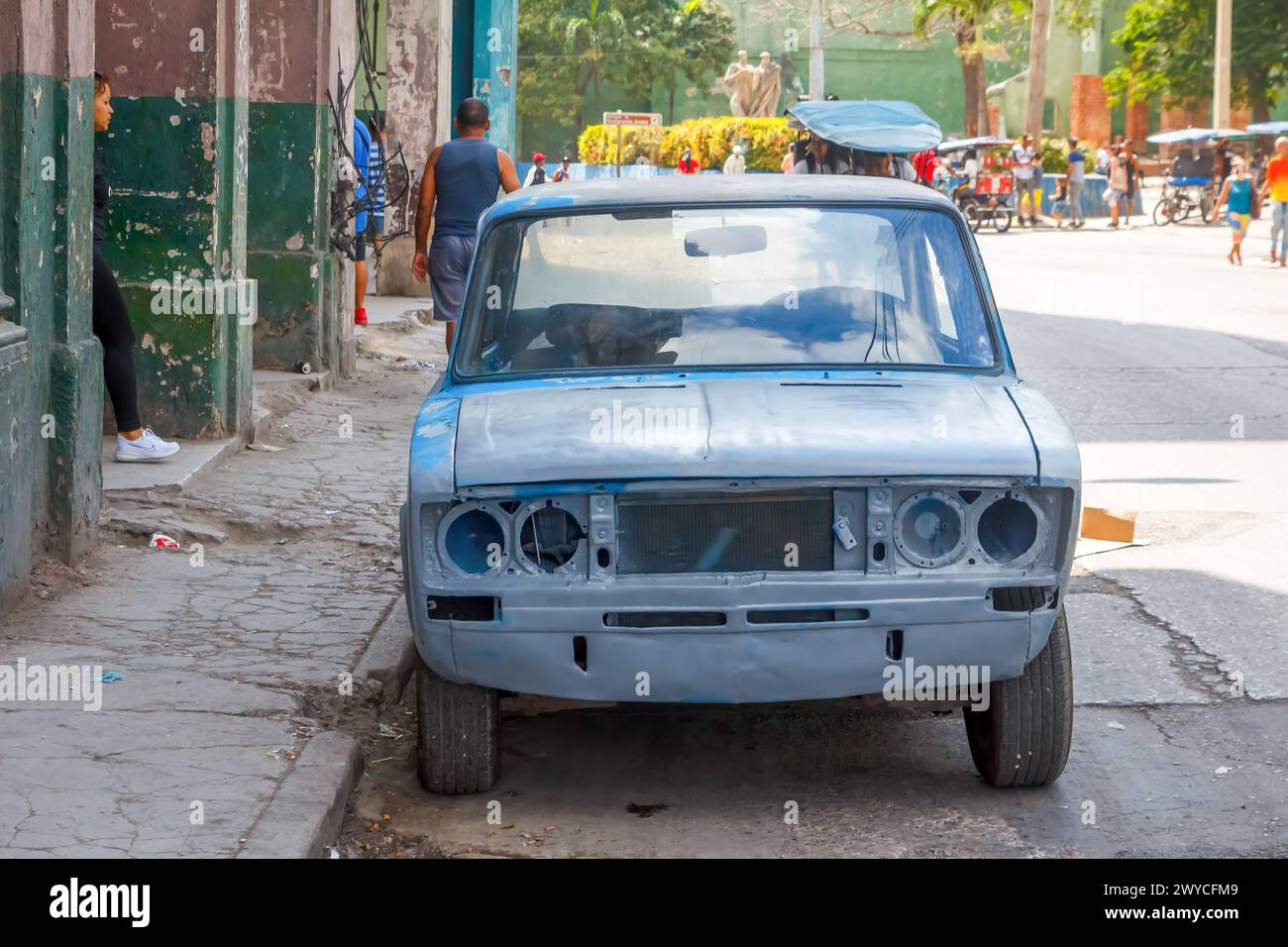 Vintage car repair hi-res stock photography and images - Alamy