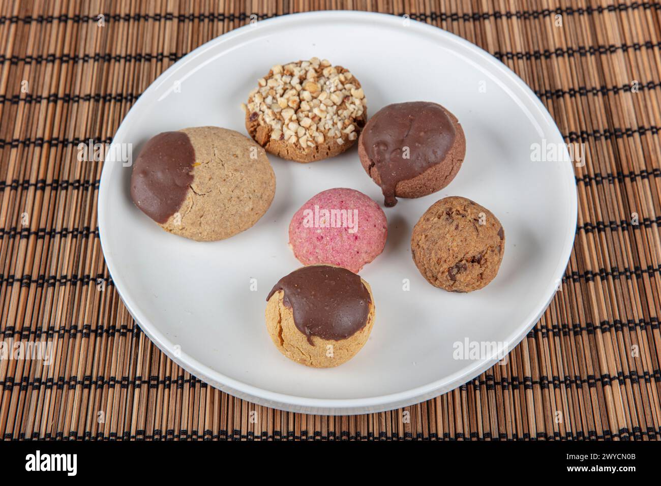 Biscuits , Dry Cake, Cookies Biscuits photoshoot picture. Vegan ...