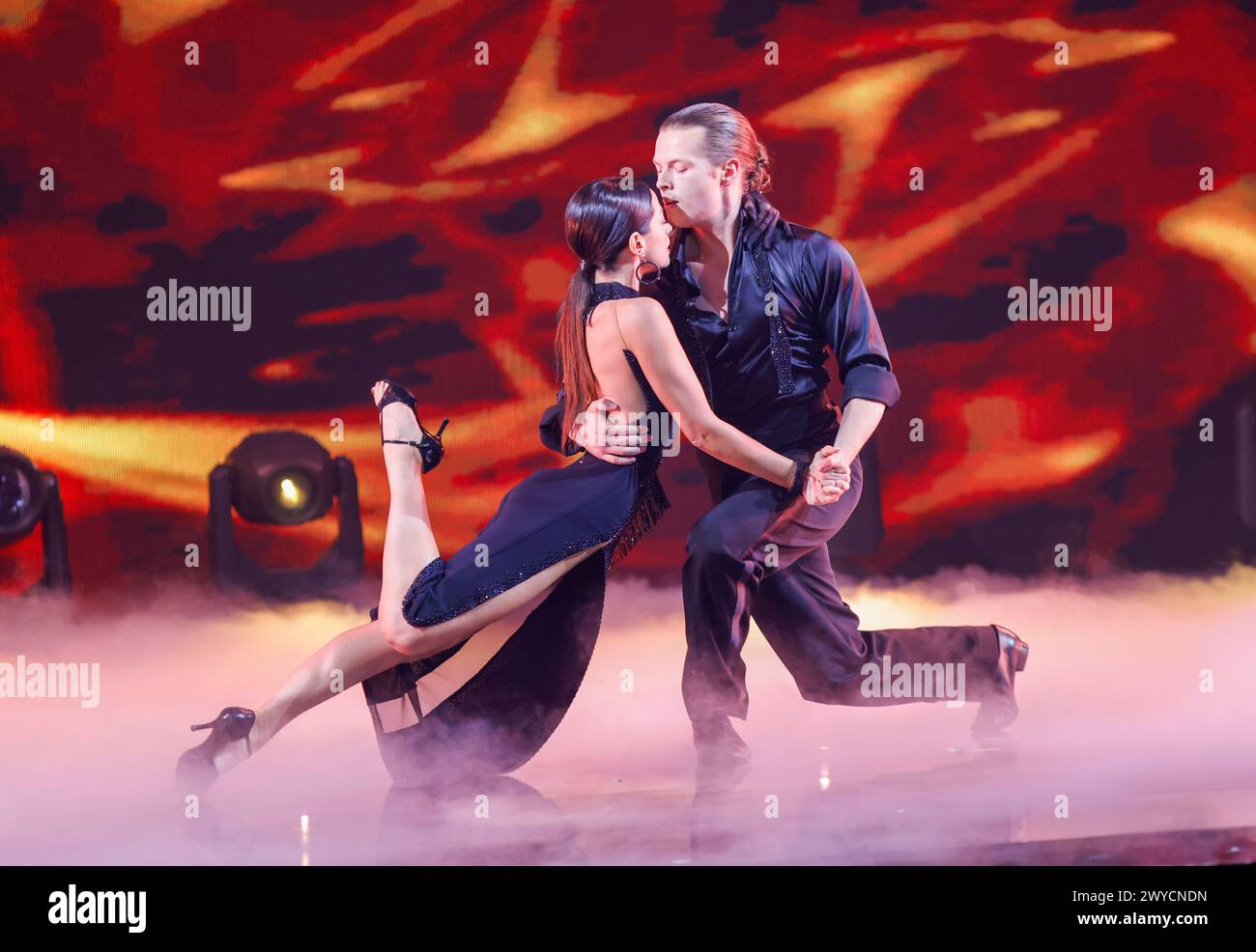 Cologne, Germany. 05th Apr, 2024. Gabriel Kelly, singer, and Malika ...