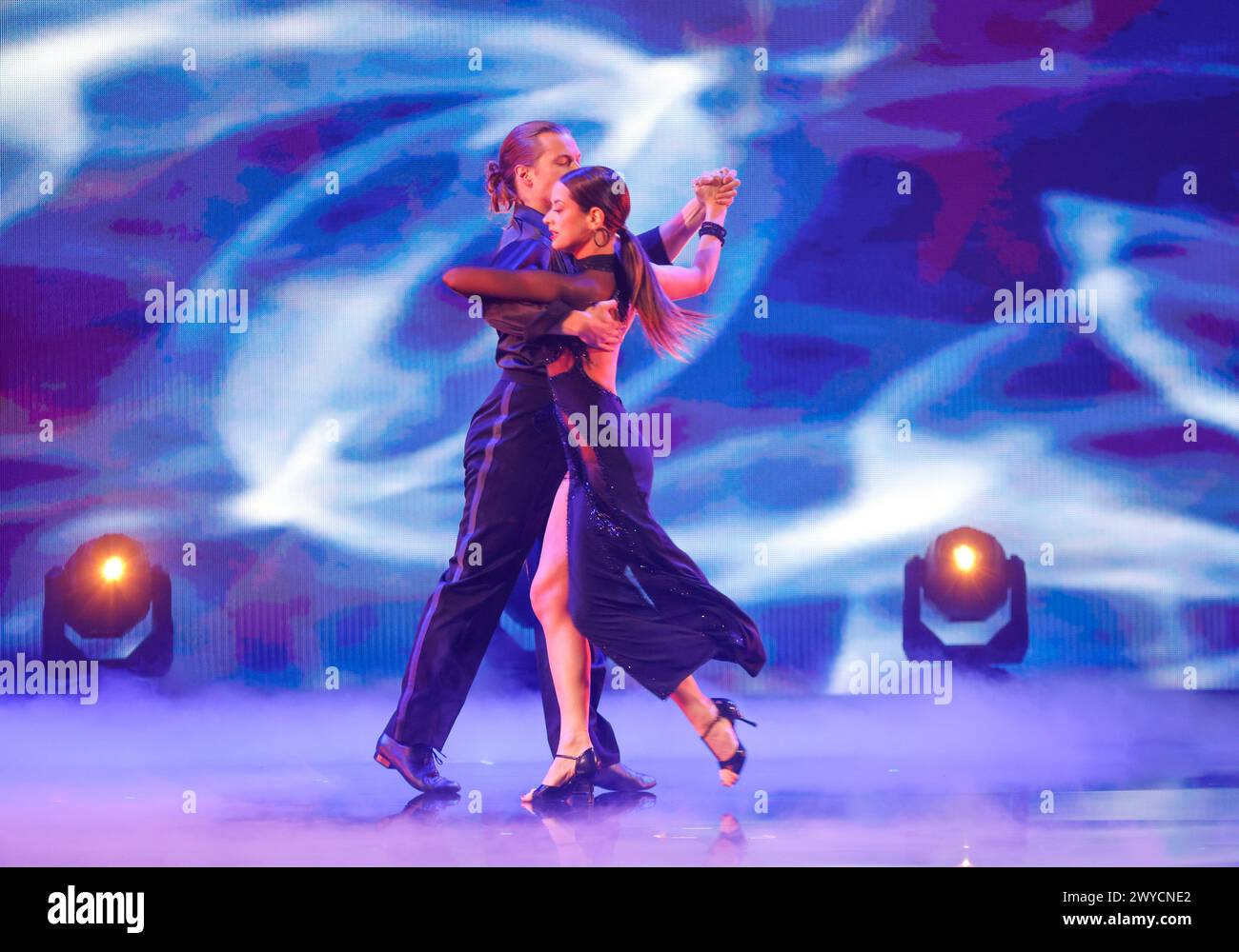 Cologne, Germany. 05th Apr, 2024. Gabriel Kelly, singer, and Malika ...