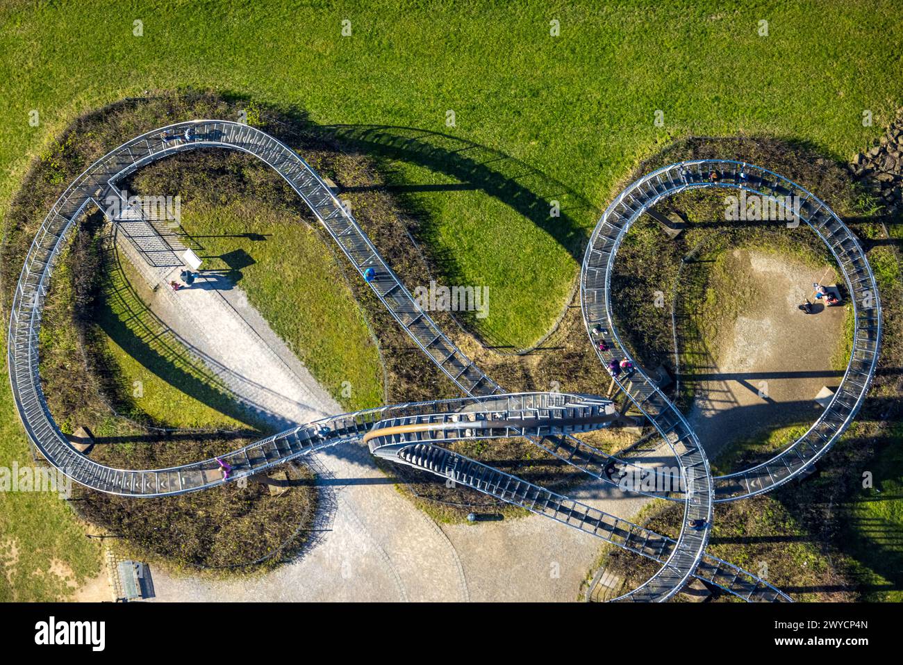 Aerial view, Tiger and Turtle - Magic Mountain sight, Heinrich ...