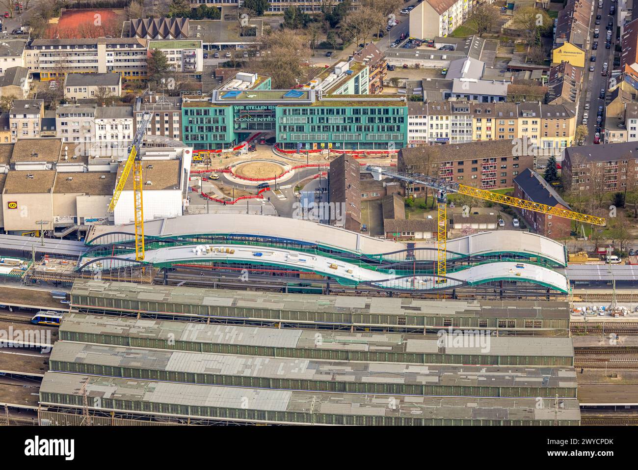 Aerial view, main station Hbf construction site with new track hall and ...