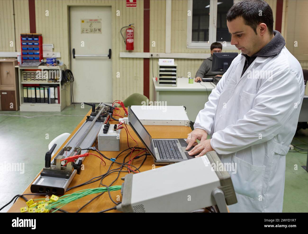 Resistance measurement test. Low Voltage Electric Laboratory ...