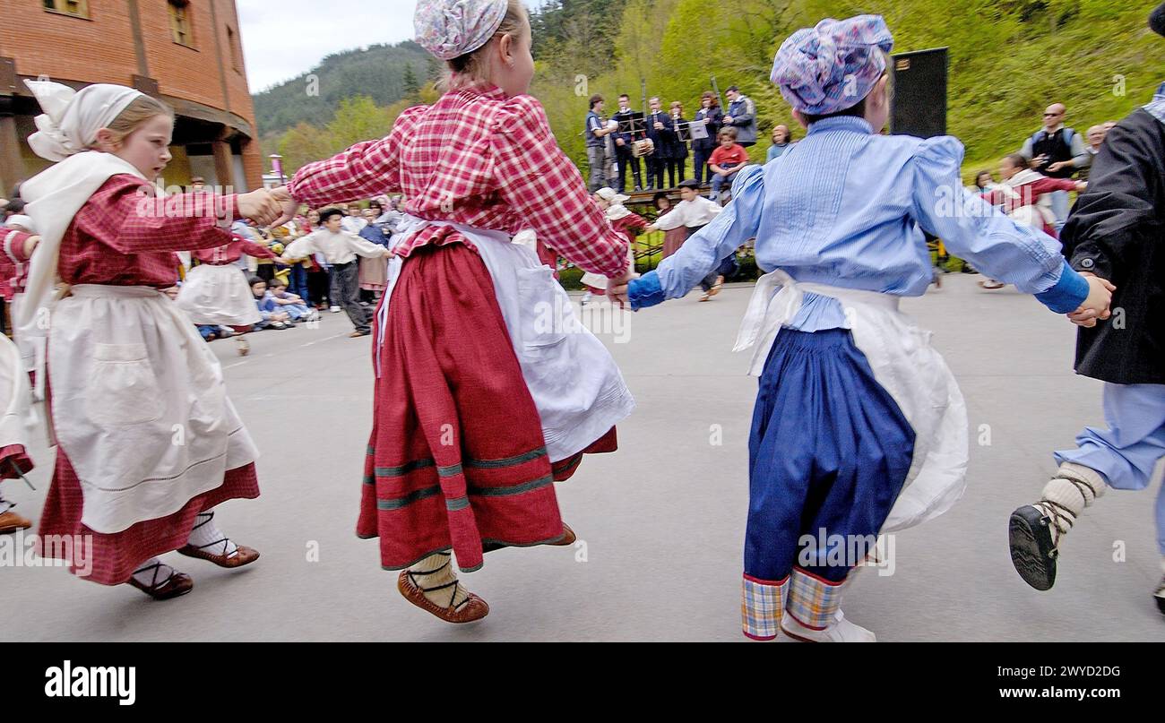 Basque folklore. Fiestas de la Cruz. Legazpi. Gipuzcoa. Basque Country ...