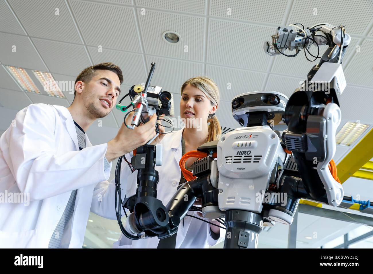 Robot with two arms for flexible robotics. Humanoid robot for ...