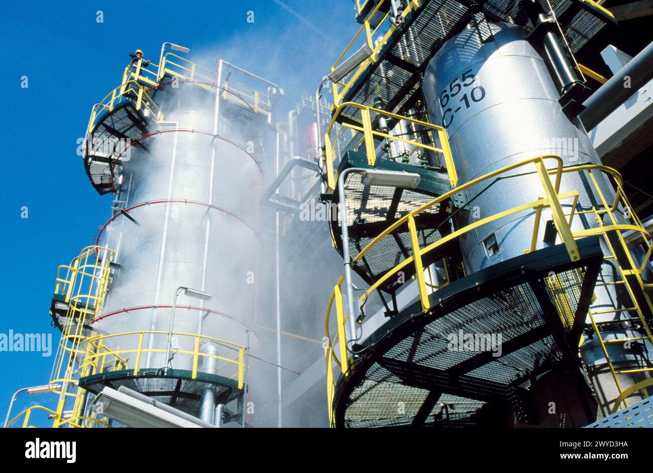 Repsol tarragona refinery hi-res stock photography and images - Alamy