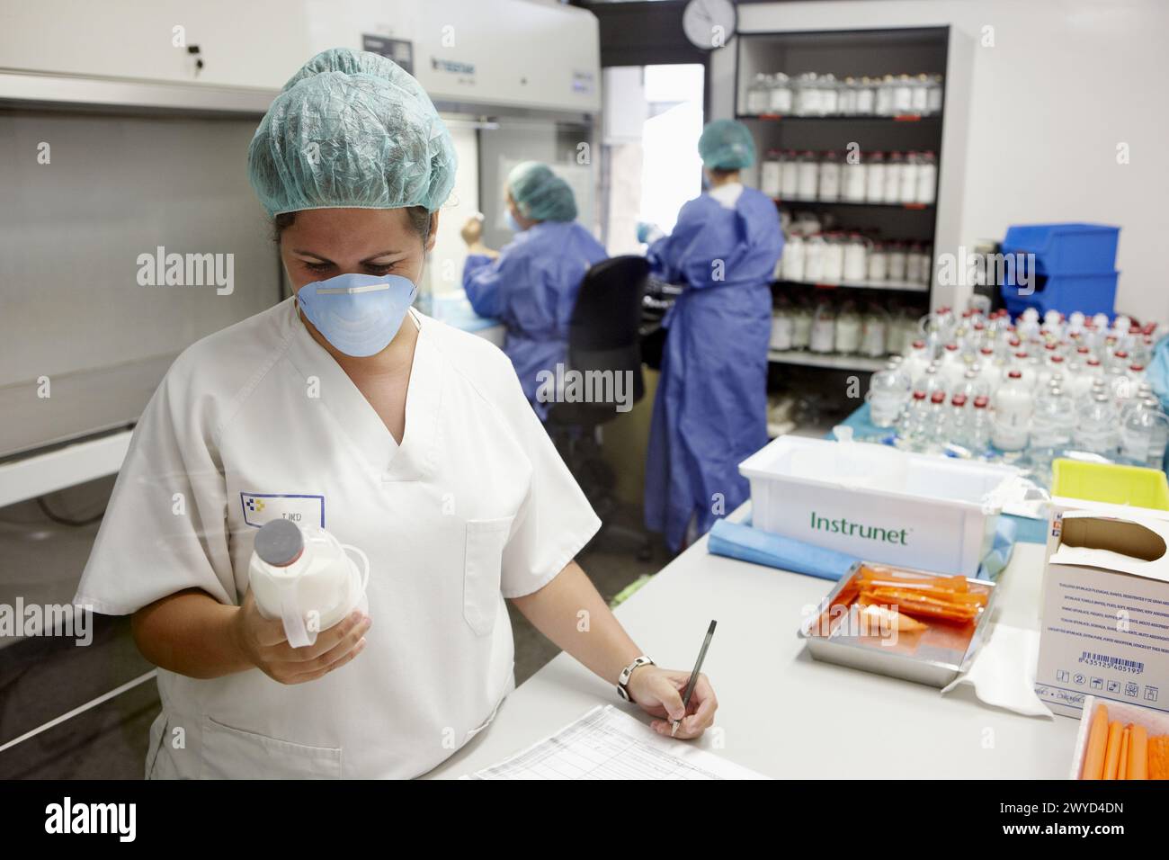 Cytostatic drugs hi-res stock photography and images - Alamy