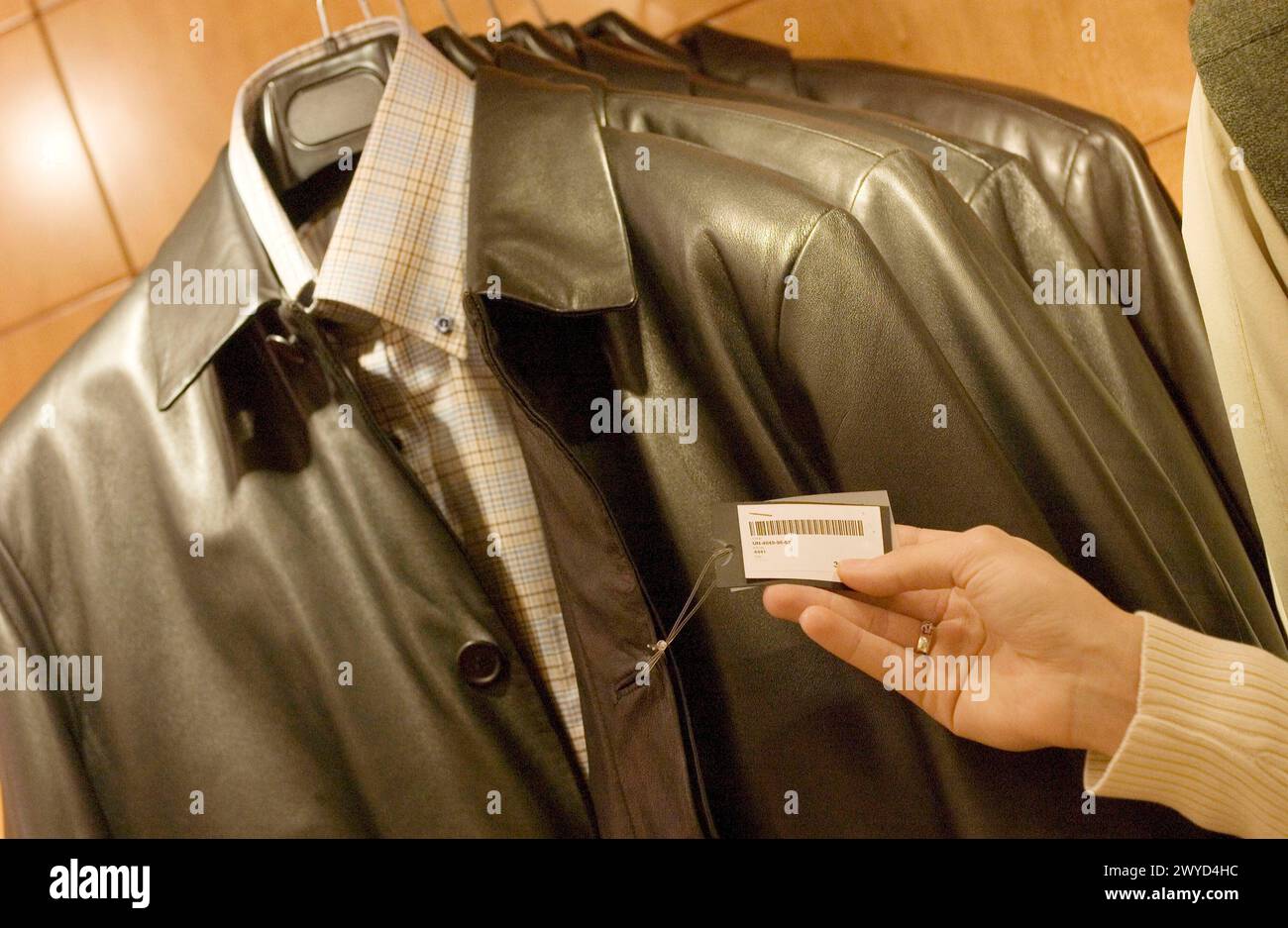 Humane labels hi-res stock photography and images - Alamy