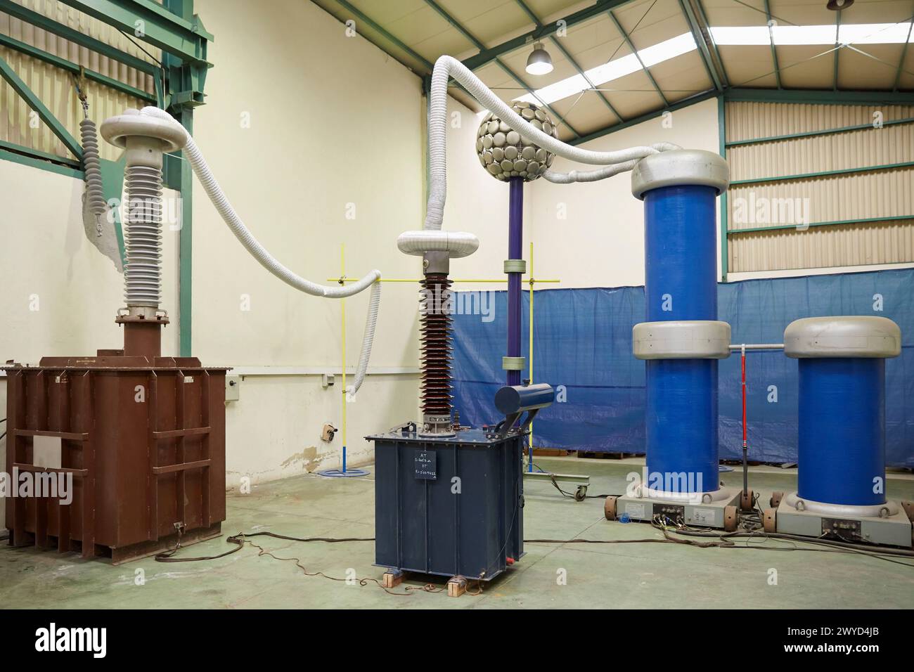 Trafo 550 kV. High Voltage Electric Laboratory. Certification of ...