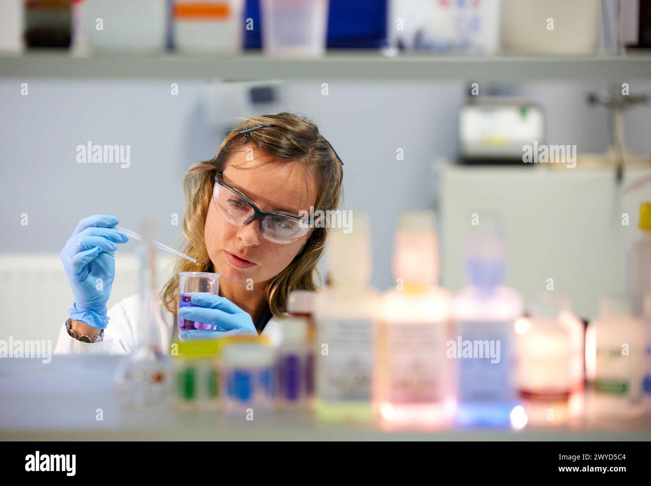 Microencapsulation And Chemical Preparation Laboratory Technology