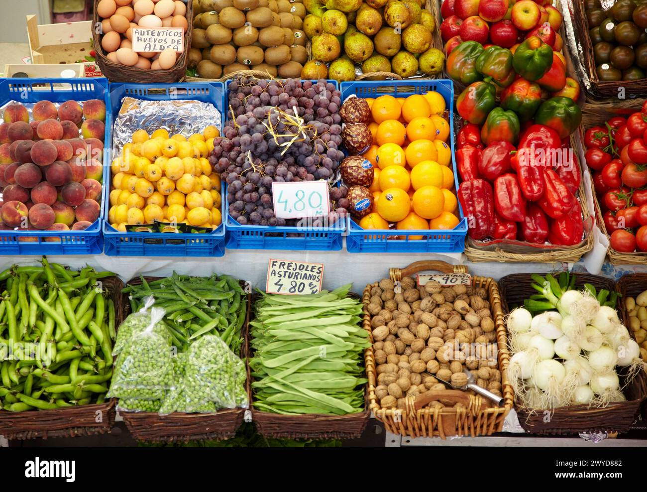 Fruits and vegetables, Mercado del Sur, Gijón, Asturias, Spain Stock ...
