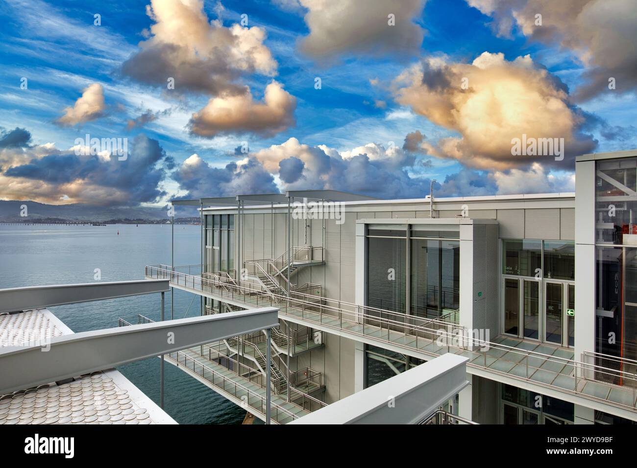 Botin Center Museum Art and Culture, Architect Renzo Piano, Santander ...