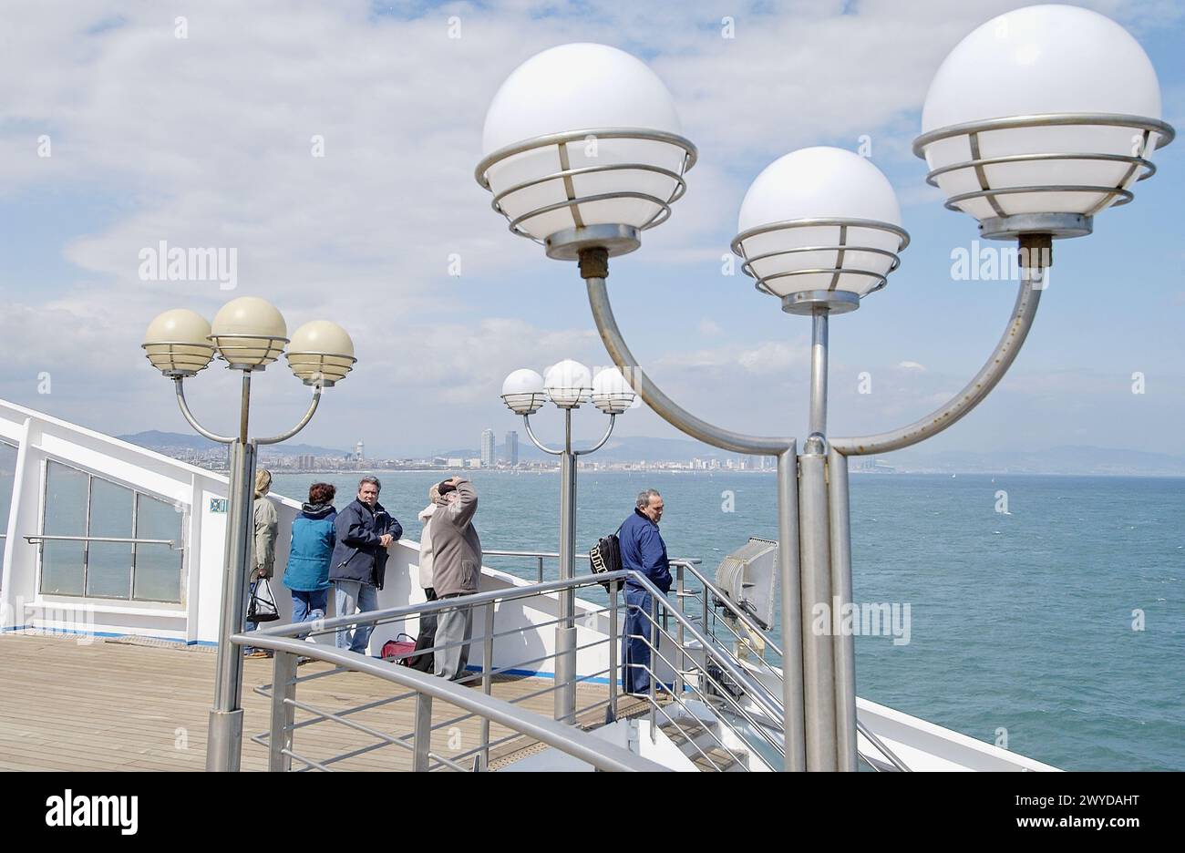 Spain transport harbours port ferry hi-res stock photography and images ...
