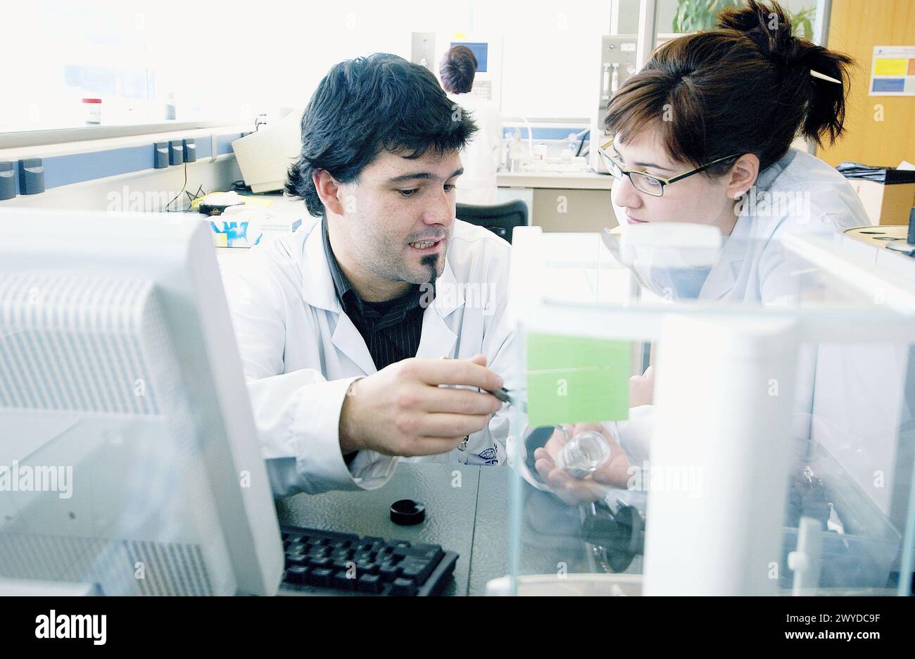 Leco TCH600 automatic Nitrogen/Oxygen/Hydrogen determinator, chemical ...