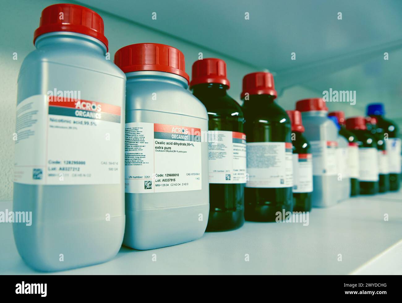 Chemical laboratory reagents. Laboratory characterization. Tecnalia ...