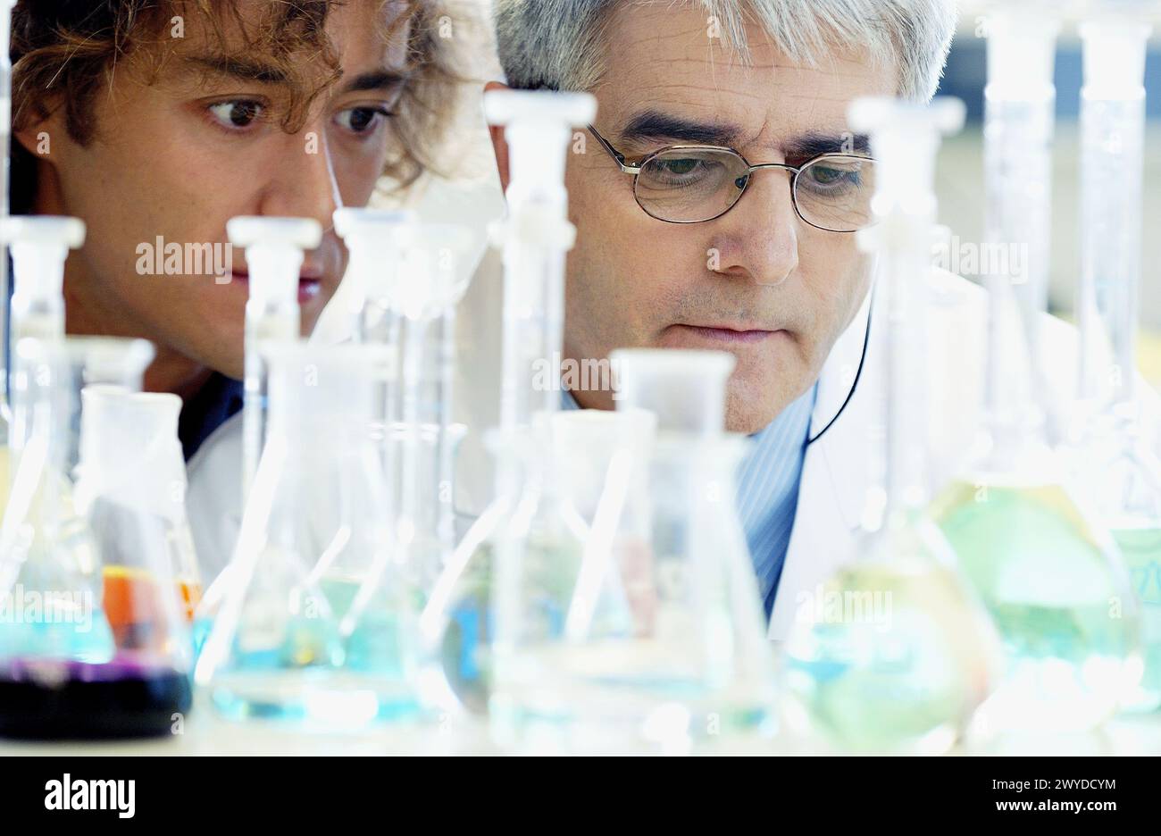 Chemical characterization laboratory Stock Photo - Alamy