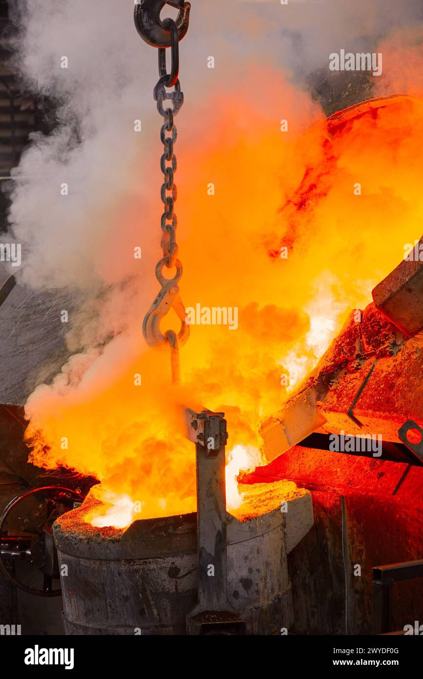 Smelting iron process hi-res stock photography and images - Alamy