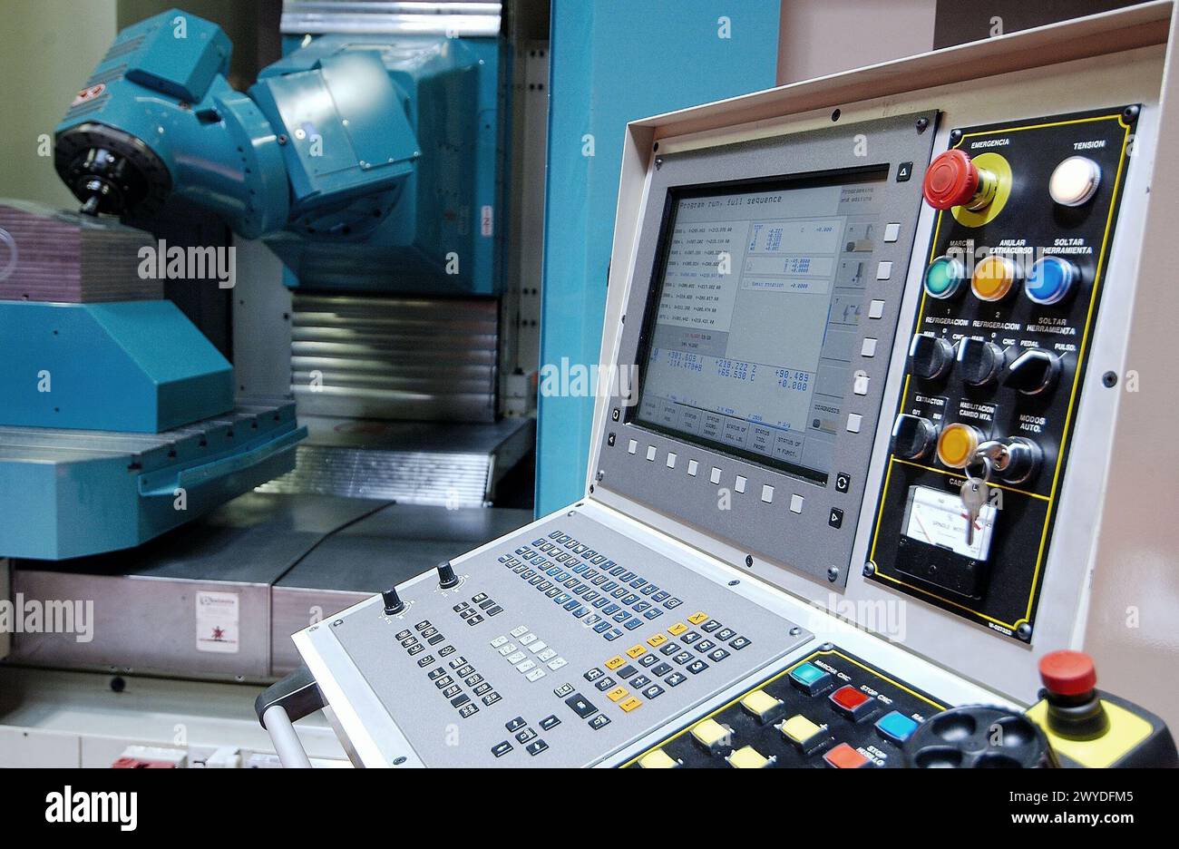 Centre of mechanized numeric control. Tool machine´s spanish biennial ...