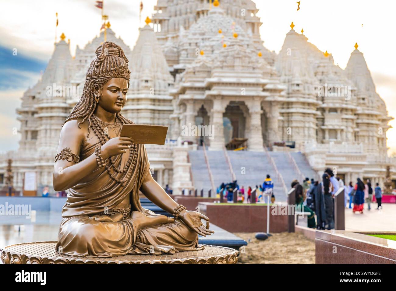 Swaminarayan akshardham new jersey hi-res stock photography and images ...