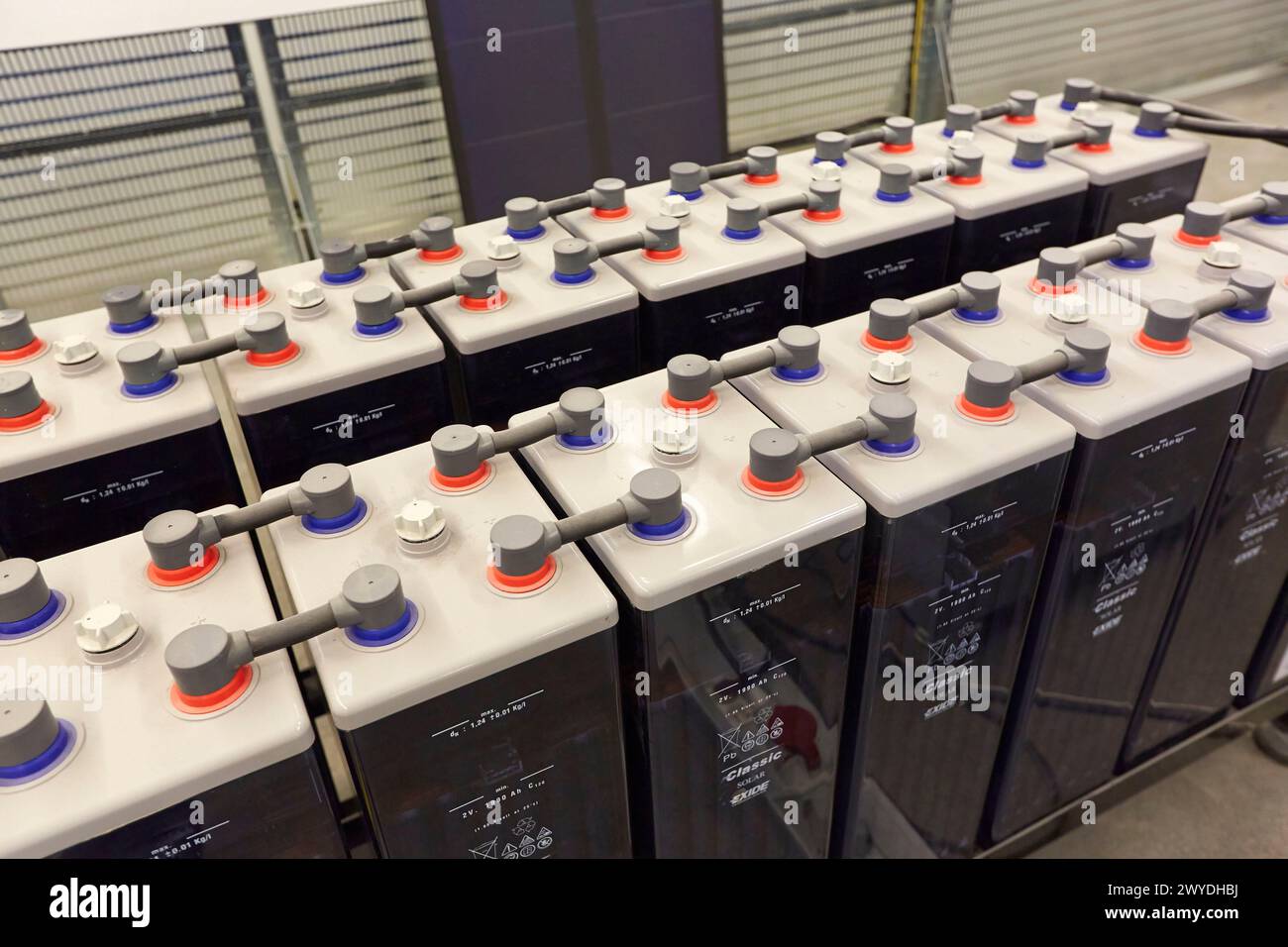 Classic Solar Batteries. Solar Liquid Cell. Technological research on ...