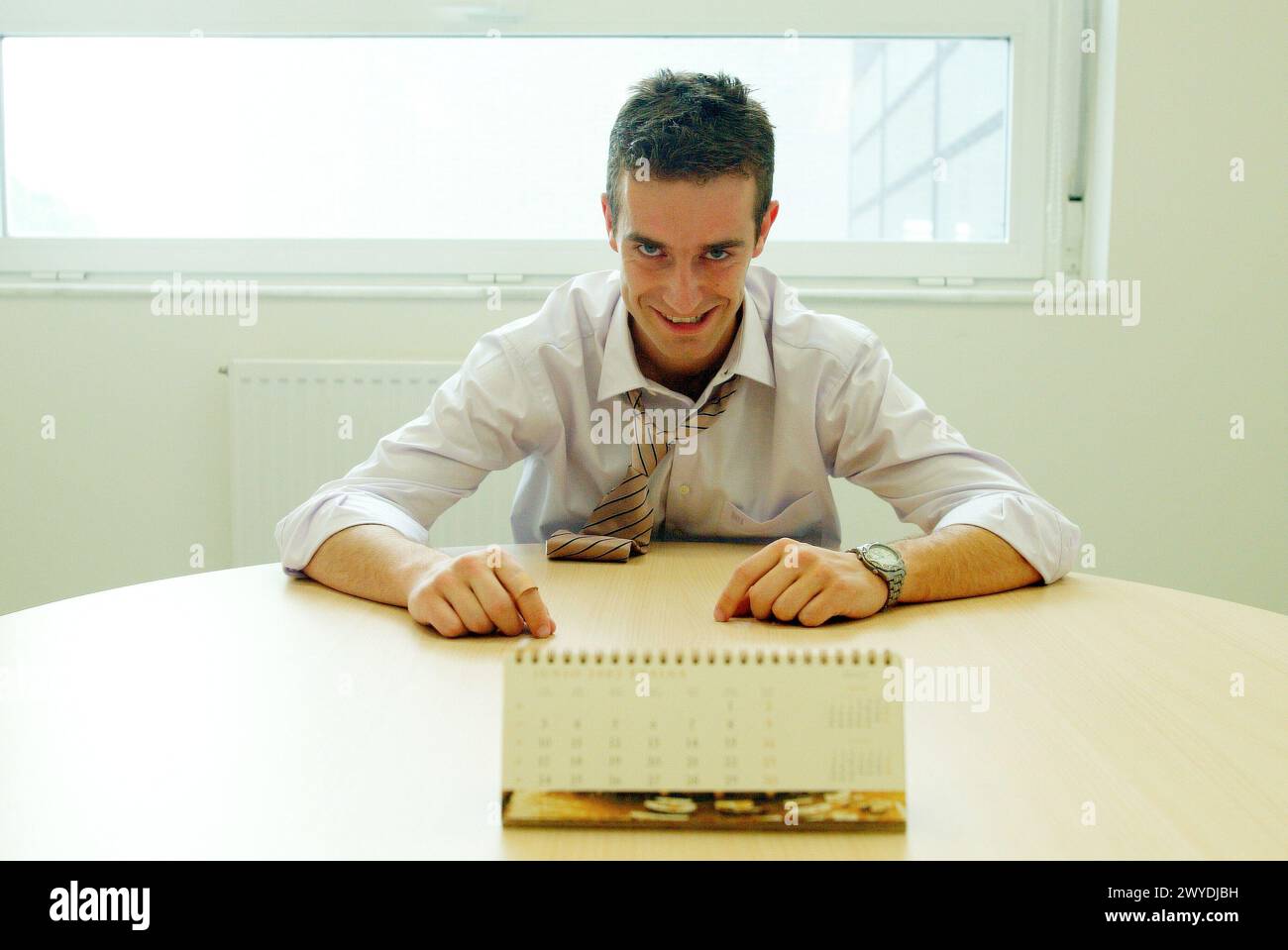 Alone isolated alienated hi-res stock photography and images - Alamy