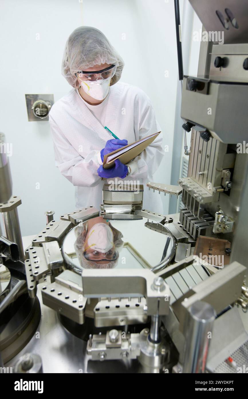 Encapsulation image hi-res stock photography and images - Alamy