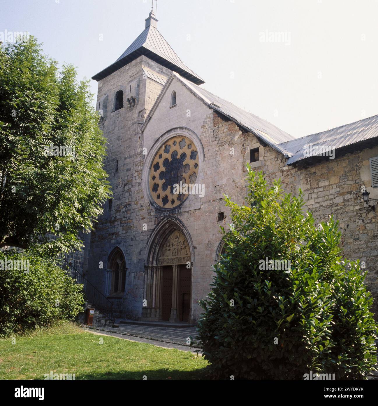 Real Colegiata de Santa Maria. Gothic church (XIIIth century ...